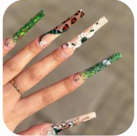 SUNNY NAILS